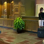BIDDLE HOTEL AND CONFERENCE CENTER BLOOMINGTON | LOW RATES, NO HIDDEN FEES